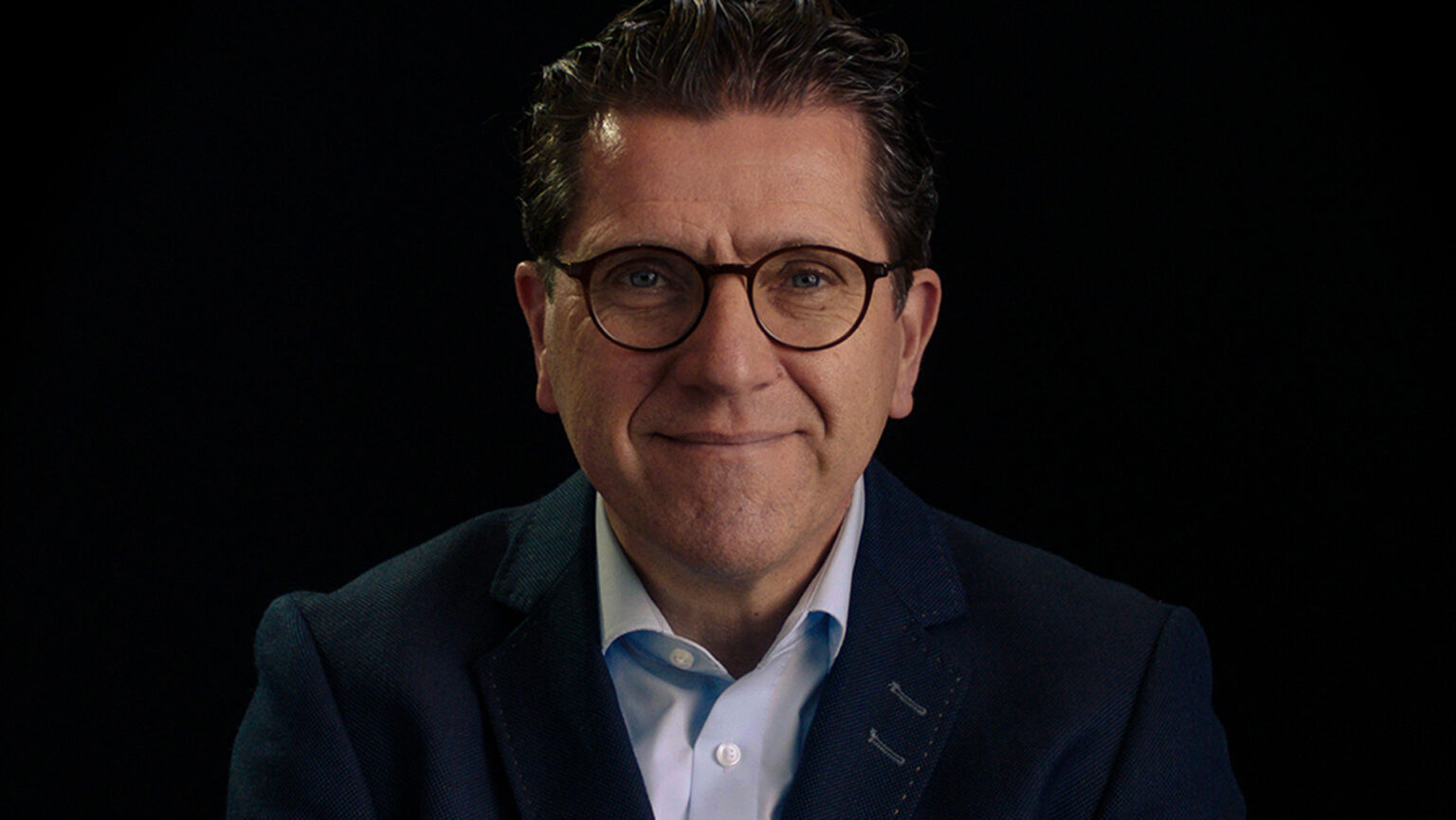 Smarter tomato harvesting. It starts today. · Certhon